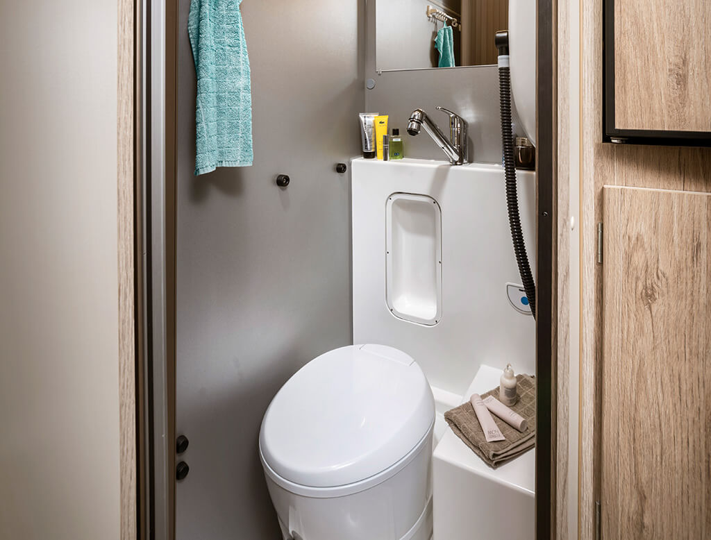 Trail/Box 240 : Tischer-Pickup