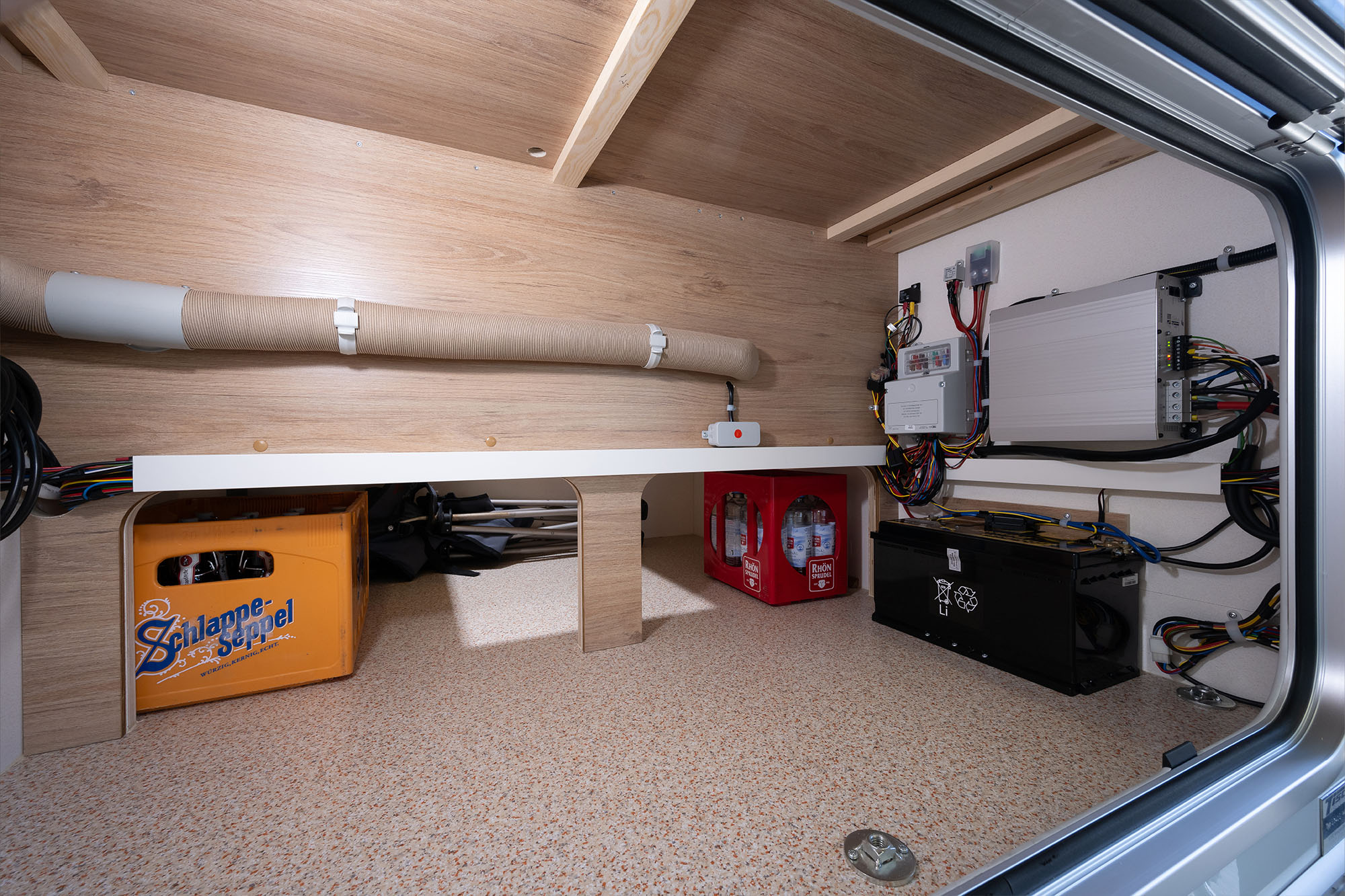 MAN TGE 3.180 4x4 + TISCHER BOX 340S : Tischer-Pickup